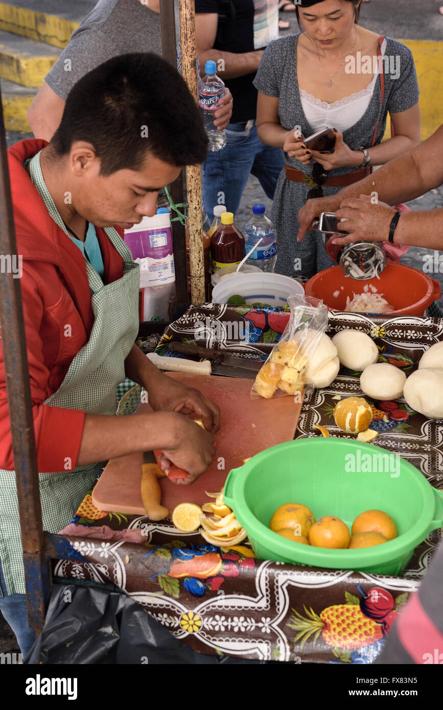 Mexican fruit seller hi-res stock photography and images - Alamy