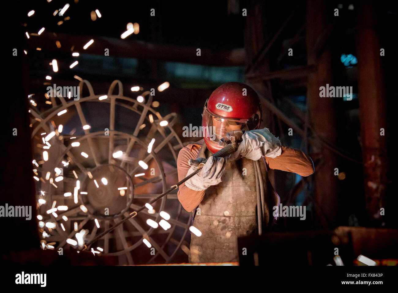 Workers are working inside a Steel Mill, Demra, Dhaka, Bangladesh Stock ...
