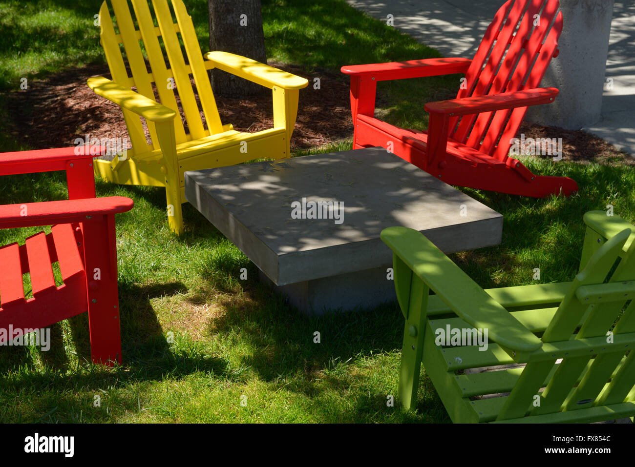 The Googleplex campus at the worldwide headquarters in Silicon Valley ...