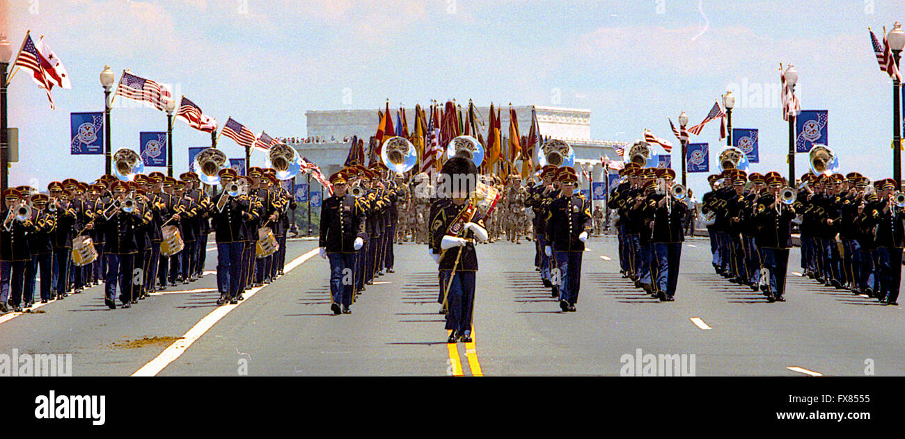 Kuwait desert storm hi-res stock photography and images - Alamy