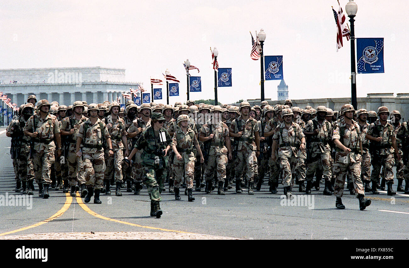 Washington, DC., USA, 8th June, 1991 Desert Storm victory parade ...