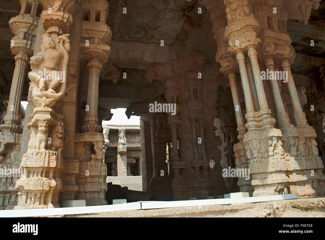 Maha mandapa hi-res stock photography and images - Alamy