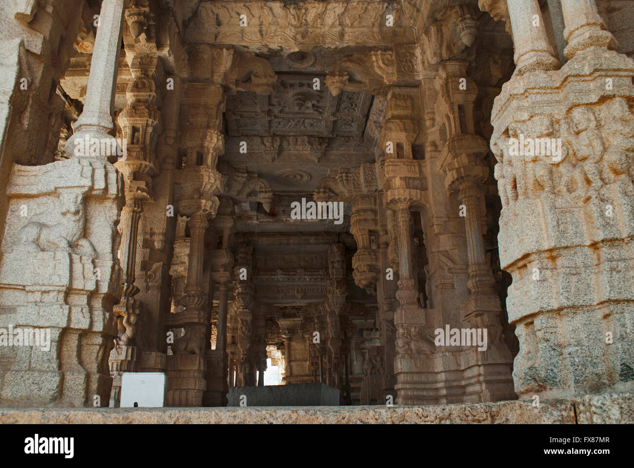 Interiors and ceilings of Maha Mandapa, Vitthala Temple complex, Hampi ...