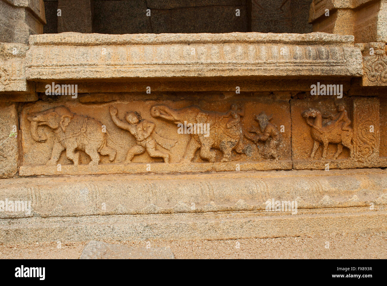 Plinth archeology hi-res stock photography and images - Alamy