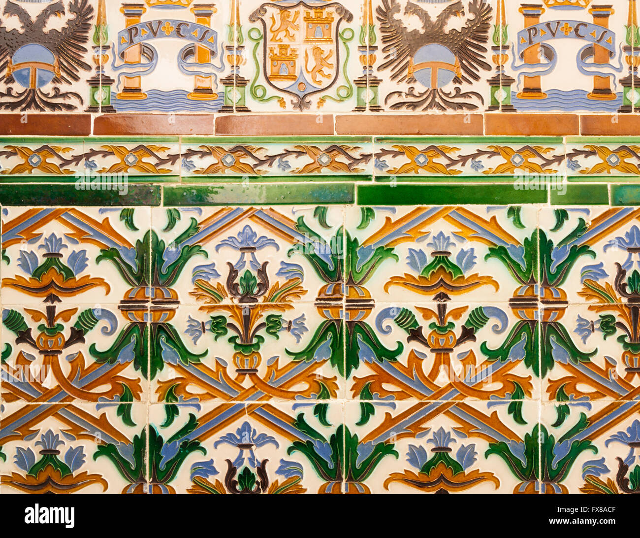 Seville tiles hi-res stock photography and images - Alamy