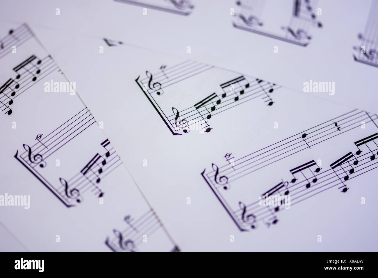 music score background Stock Photo - Alamy