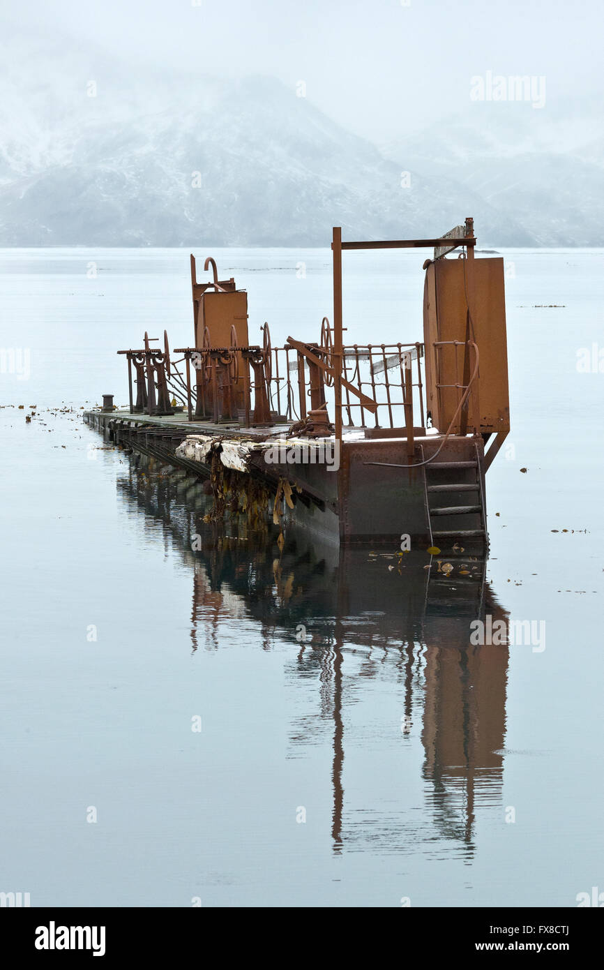 Floating hulk hi-res stock photography and images - Alamy