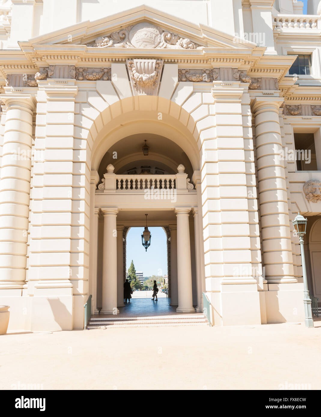 Architectural features of Pasadena City Hall in Mediterranean Revival ...