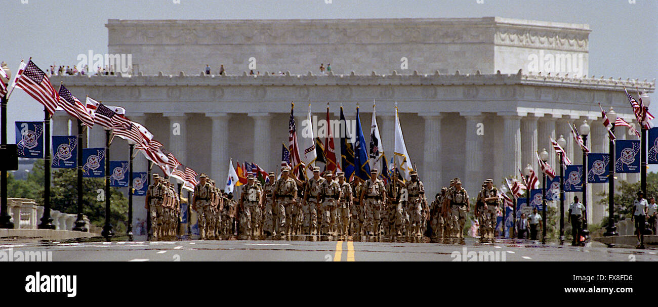Washington, DC., USA, 8th June, 1991 Desert Storm victory parade ...