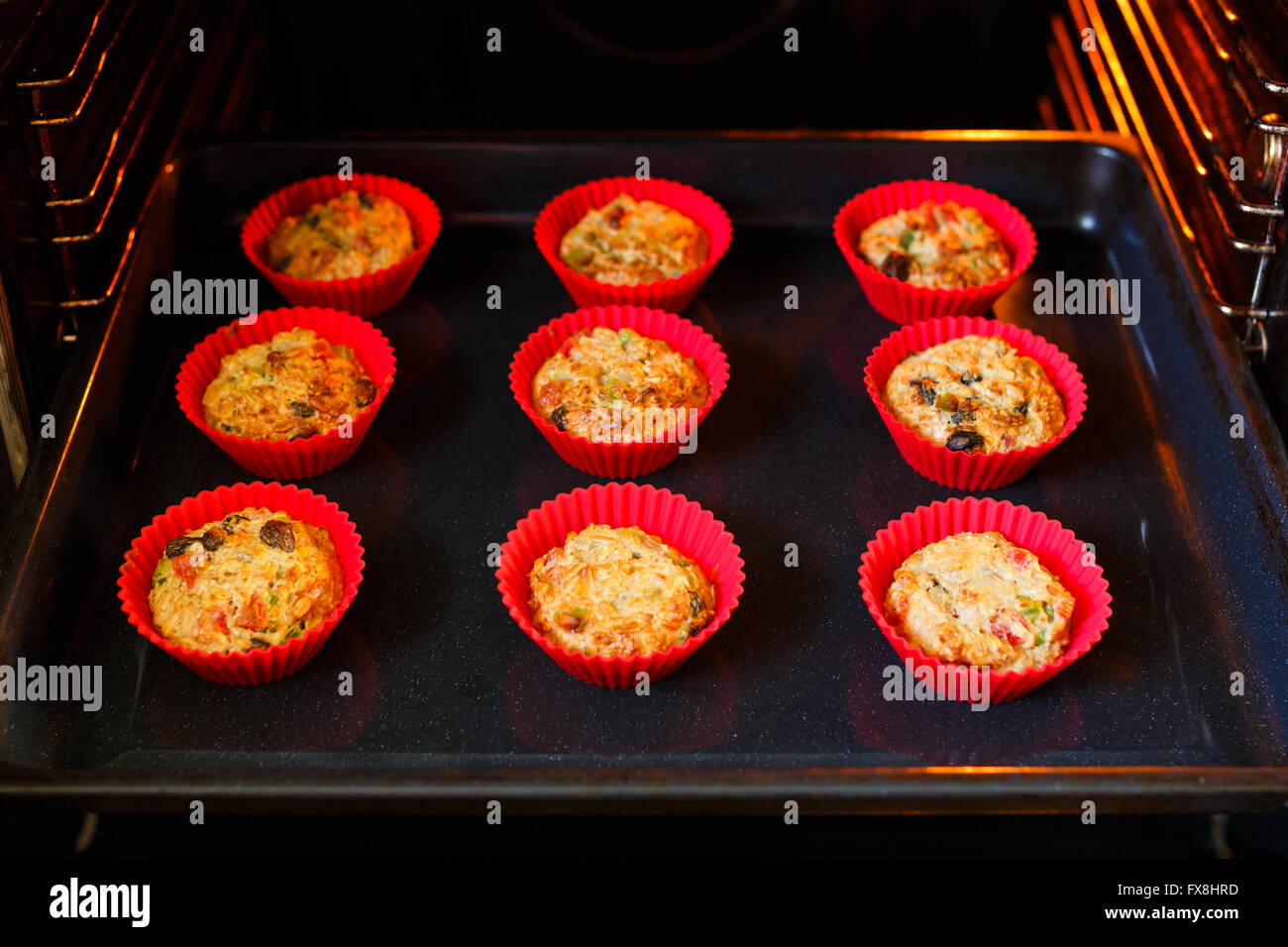 Cakes are baked in the oven in the kitchen Stock Photo - Alamy