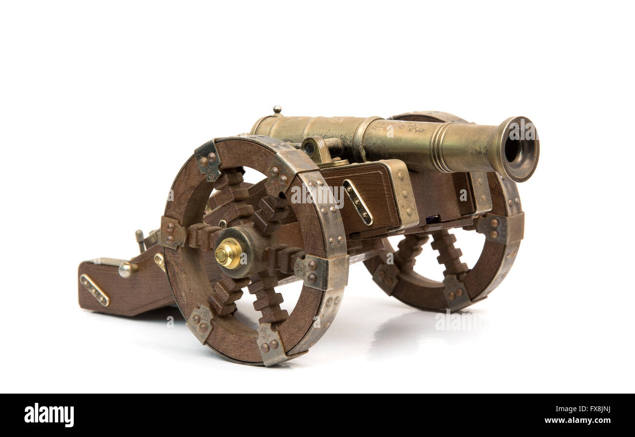 Steel cannon hi-res stock photography and images - Alamy