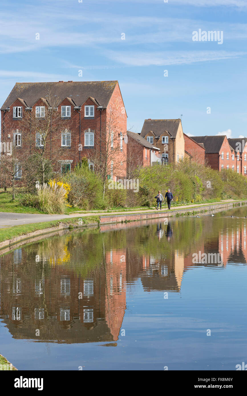 Canal in staffordshire hi-res stock photography and images - Alamy