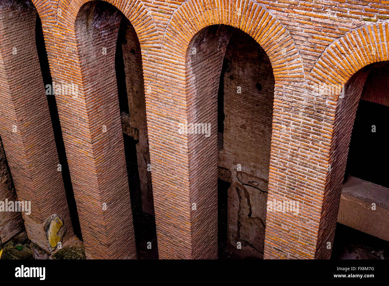 Roman brick columns, Palatine Hill, Rome Stock Photo - Alamy