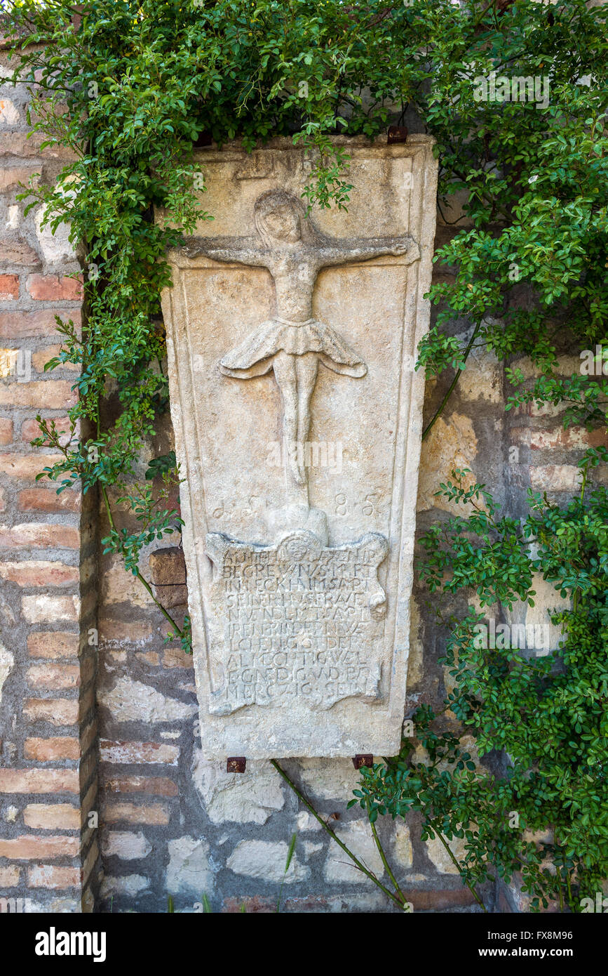 Jesus christ figure hi-res stock photography and images - Alamy