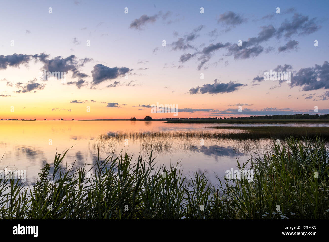 Sunrise over a lake hi-res stock photography and images - Alamy