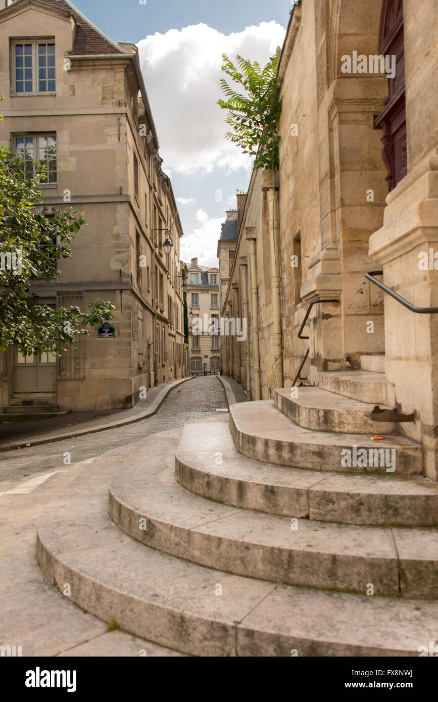 Steps pedestrian city urban hi-res stock photography and images - Alamy