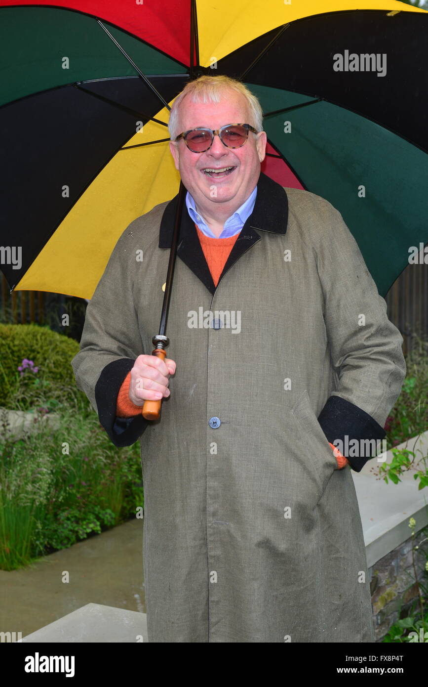 Actor biggins hi-res stock photography and images - Alamy