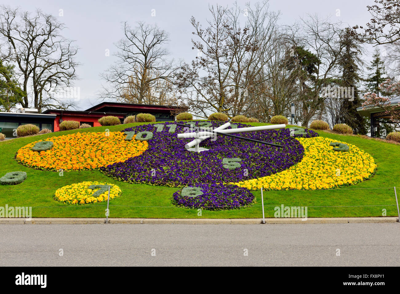 Floral clock europe hi-res stock photography and images - Alamy