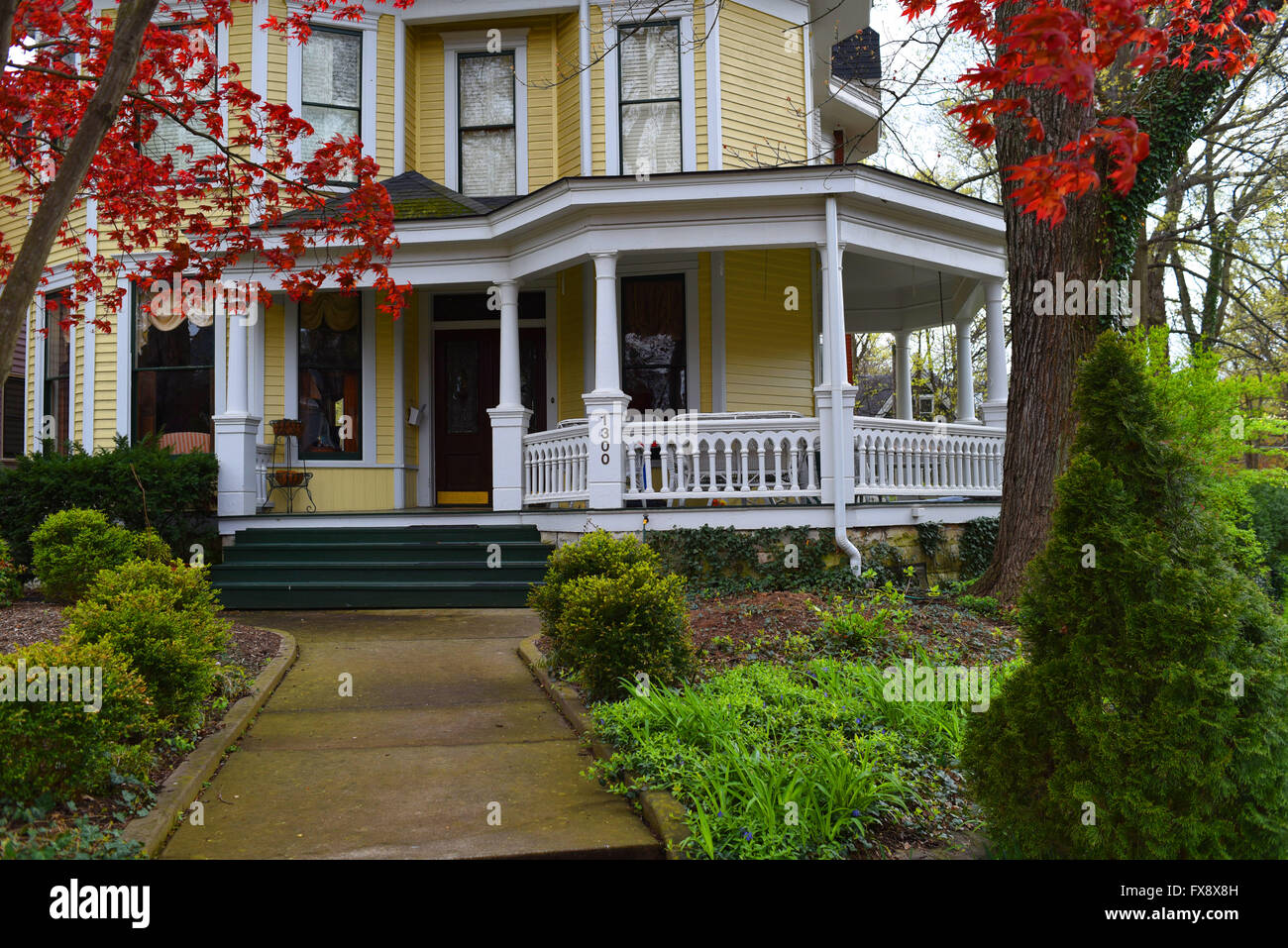 USA Kentucky KY Louisville Homes of the Highlands neighborhood with ...
