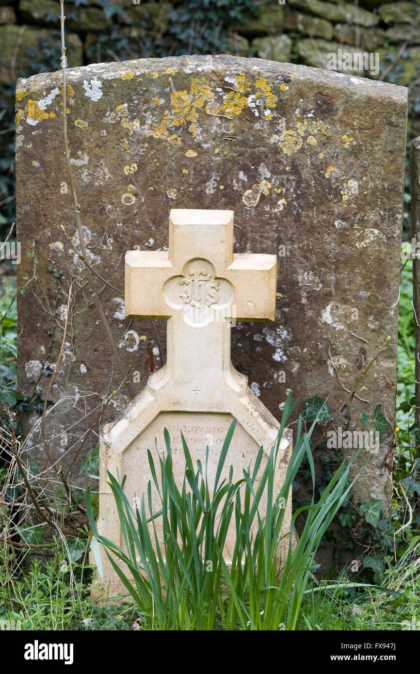 Stone cross in a Church Yard Stock Photo - Alamy