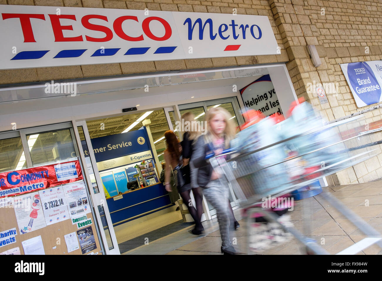 Tesco metro hi-res stock photography and images - Alamy