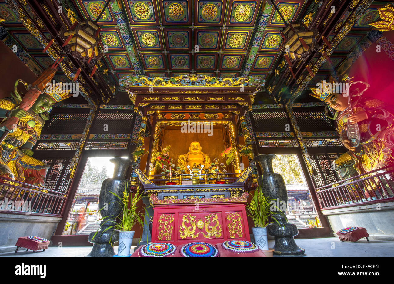 Dali, Dali, CHN. 11th Apr, 2016. Dali, CHINA - April 11 2016 ...