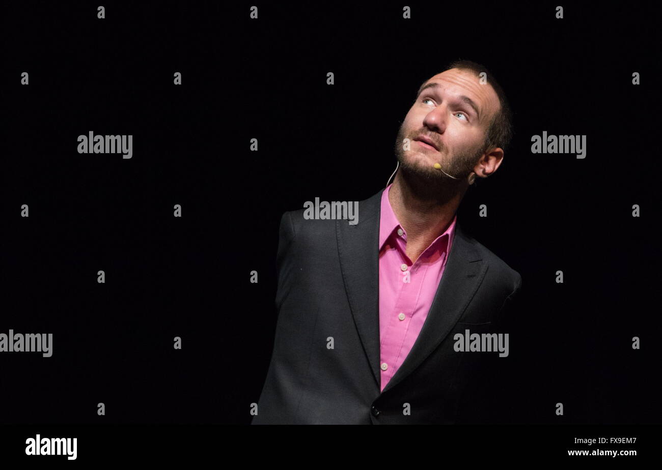 Nick Vujicic High Resolution Stock Photography and Images - Alamy