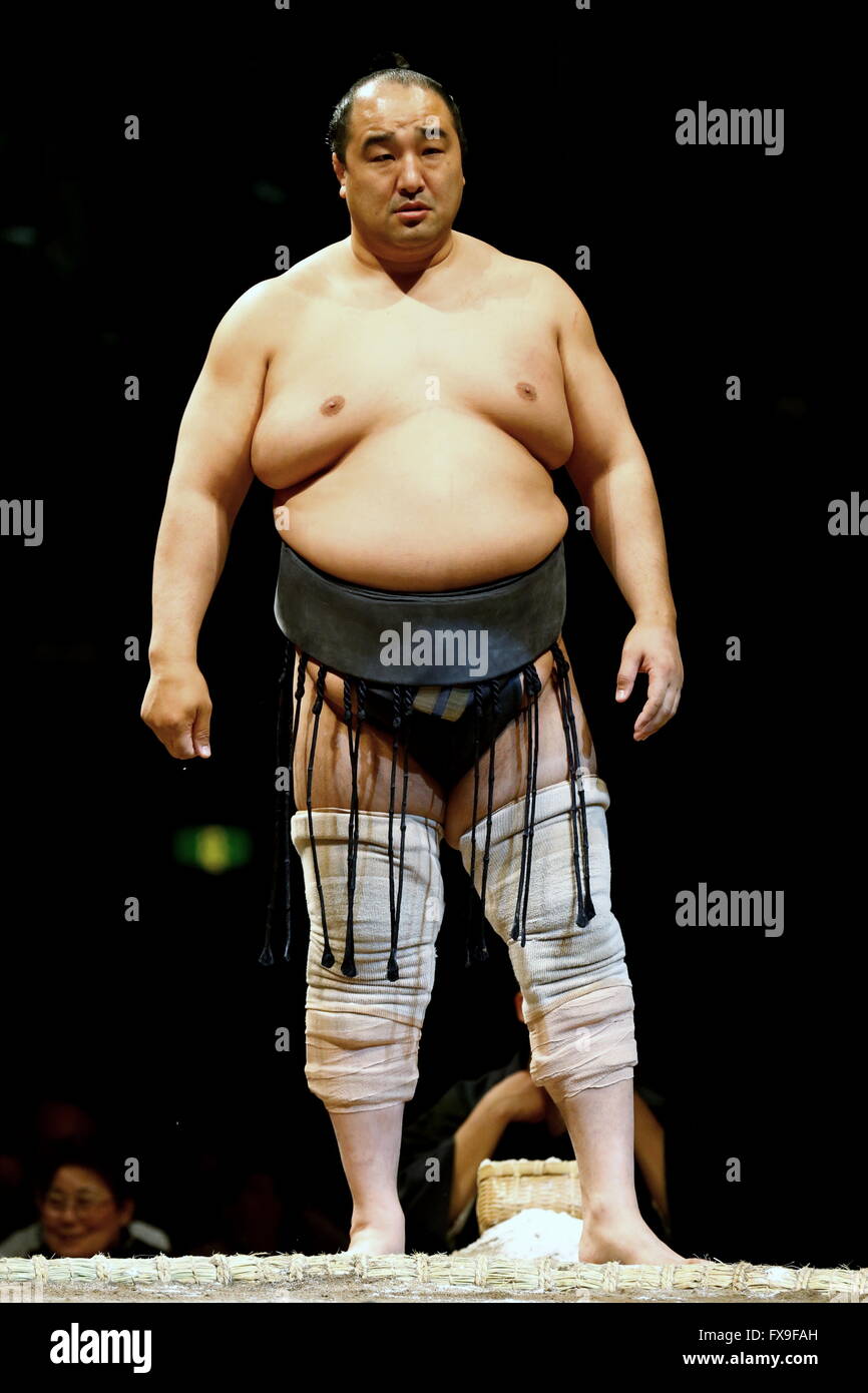 Kawasaki, Japan. 13th Apr, 2016. Aminishiki Sumo : 1st Grand Sumo ...
