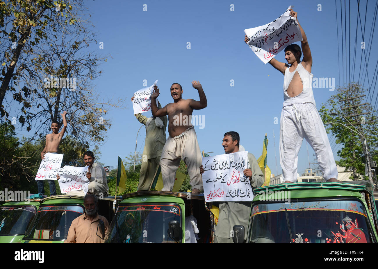 Lahore, Pakistan. 12th Apr, 2016. Pakistani Rickshaw drivers and ...