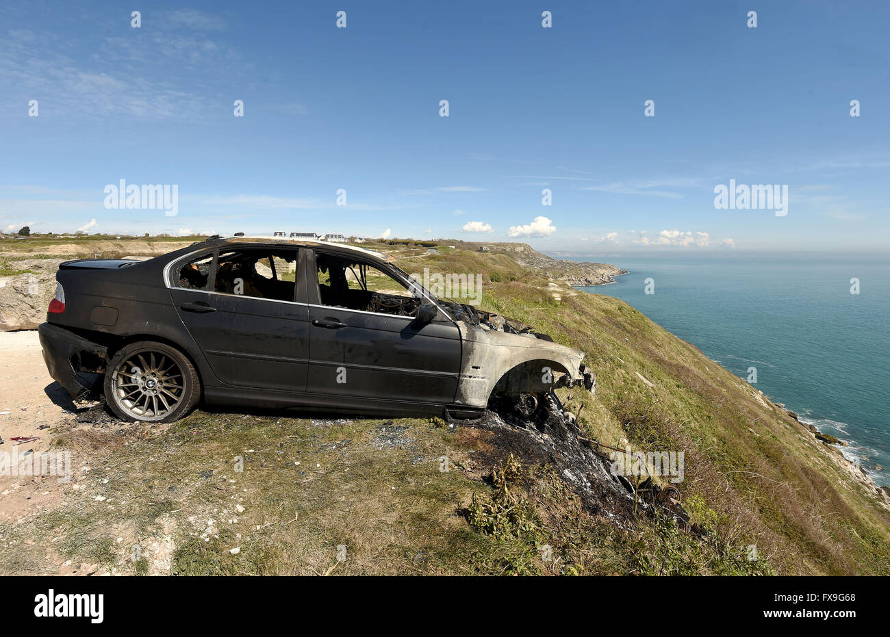 Cliff Edge Car High Resolution Stock Photography and Images - Alamy