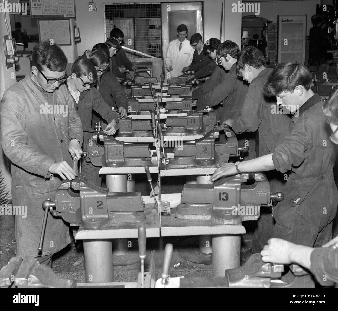 Engineering apprentice hi-res stock photography and images - Alamy