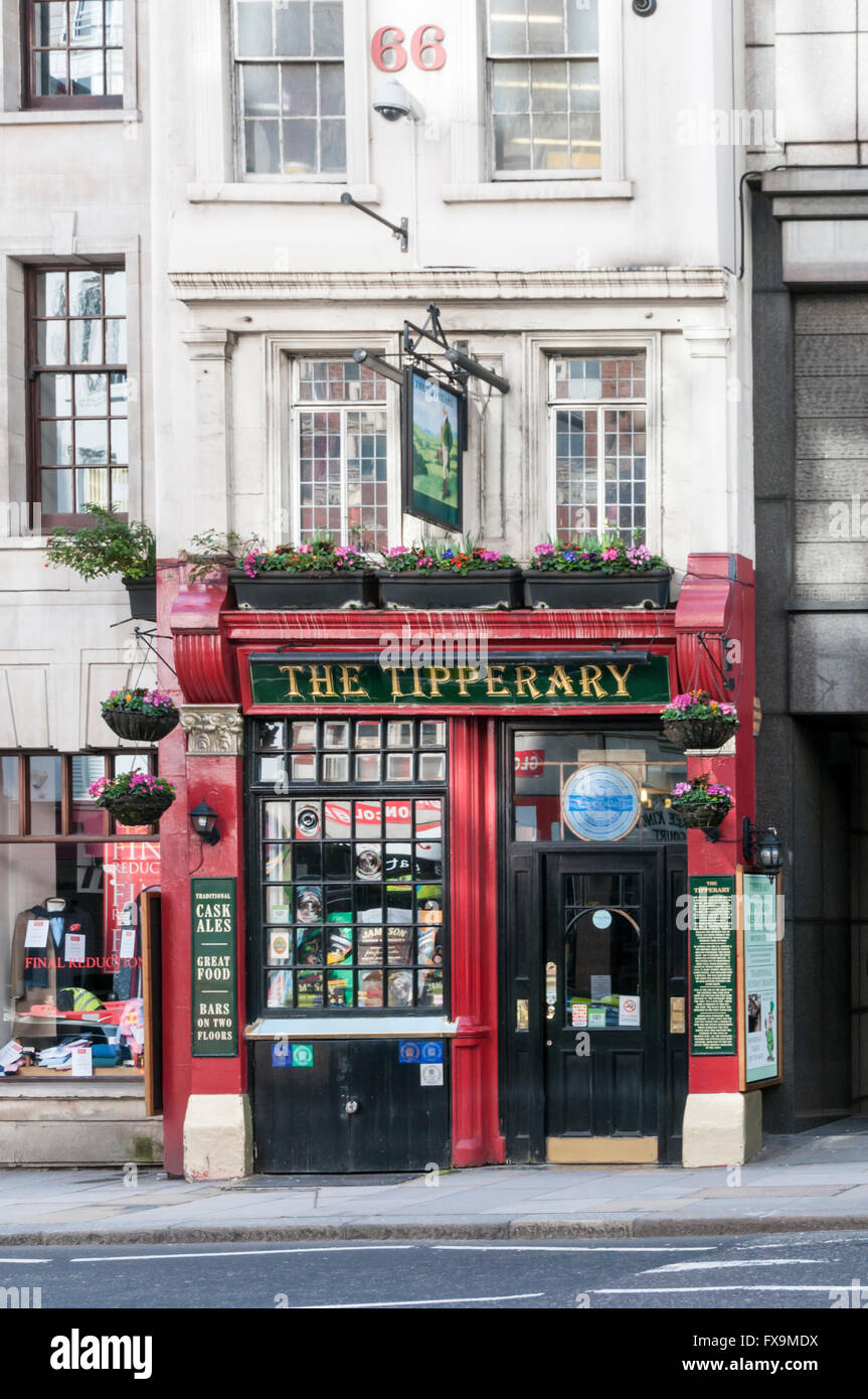 The Tipperary pub in Fleet Street, London Stock Photo - Alamy