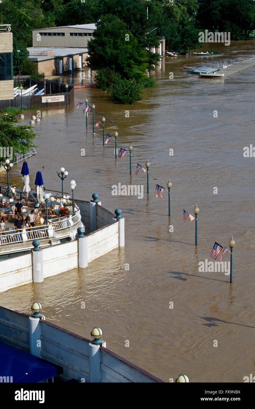 Washington, DC. 9-9-1996 The Potomac River at flood stage at Washington ...