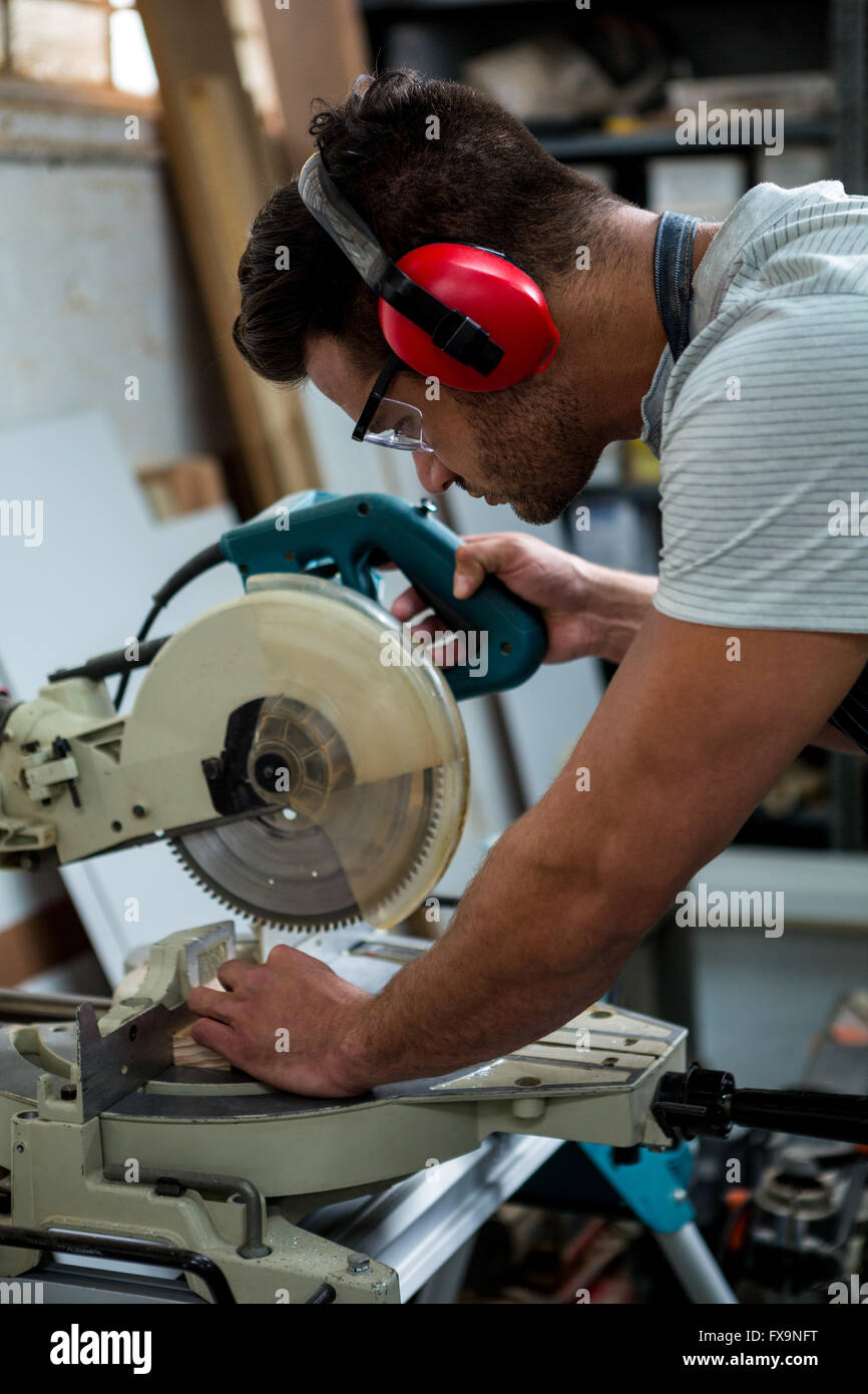Professional carpenter working sawmill hi-res stock photography and ...
