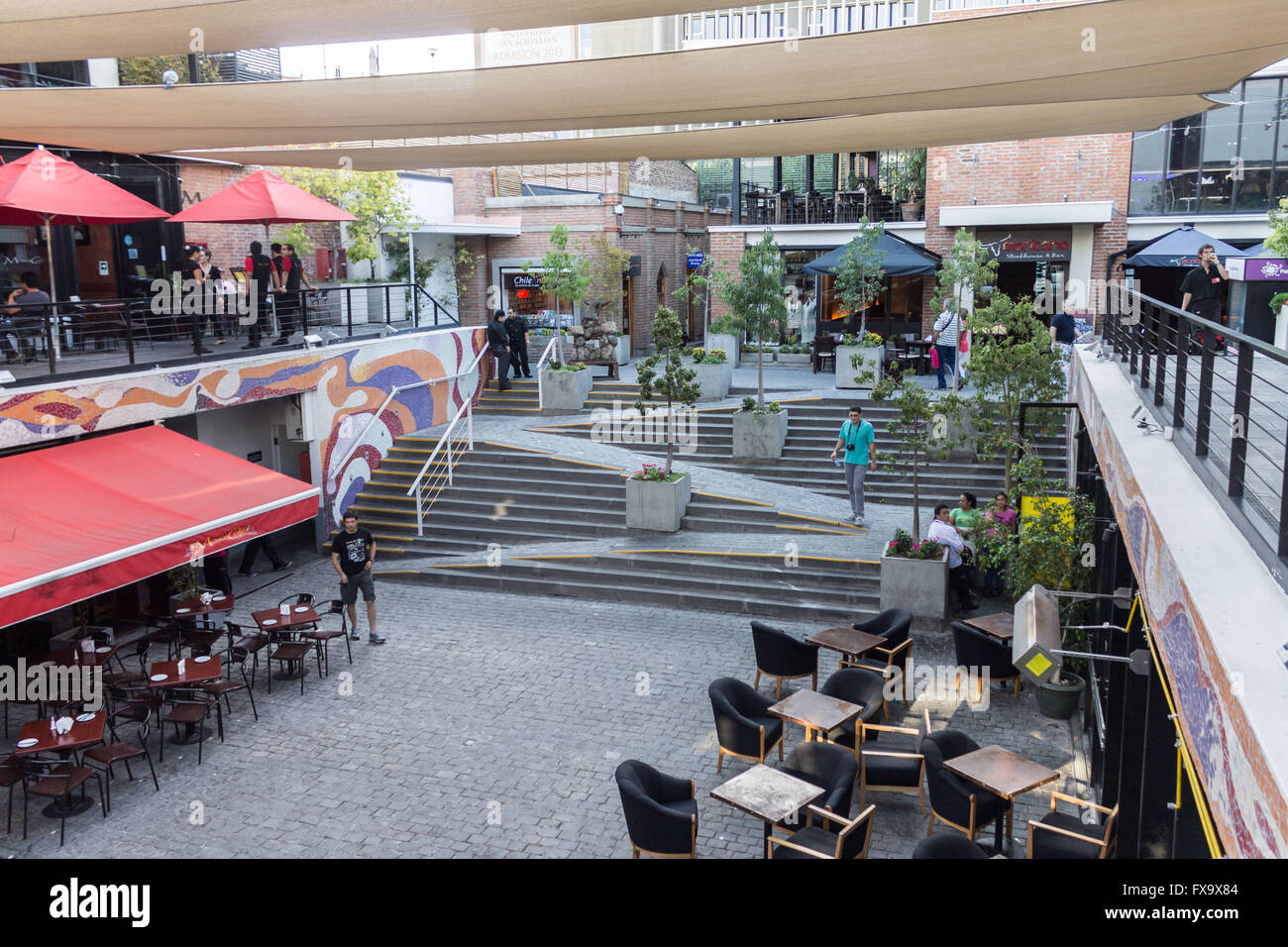 Patio Bellavista Santiago do Chile Stock Photo - Alamy
