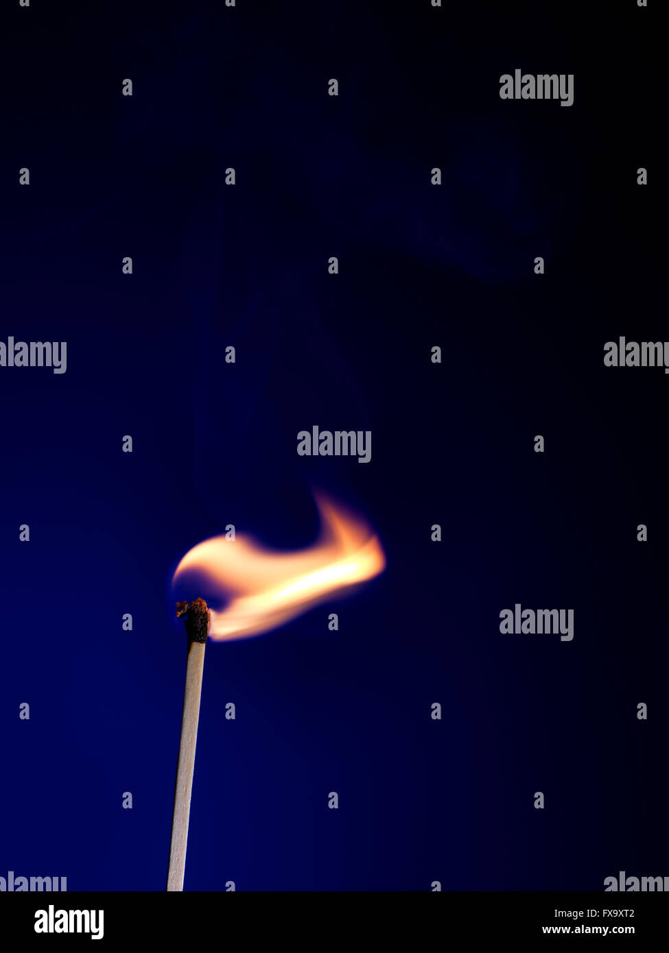Matchstick flame hi-res stock photography and images - Alamy