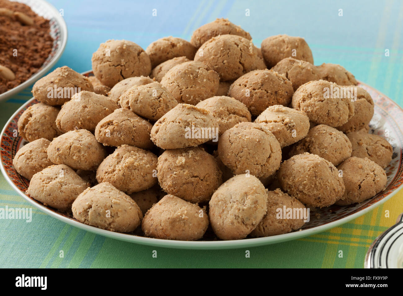 Dish with Moroccan festive homemade ghoriba cookies Stock Photo - Alamy