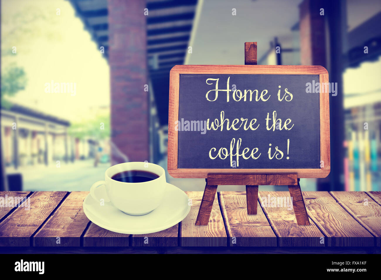 Retail stores hi-res stock photography and images - Alamy