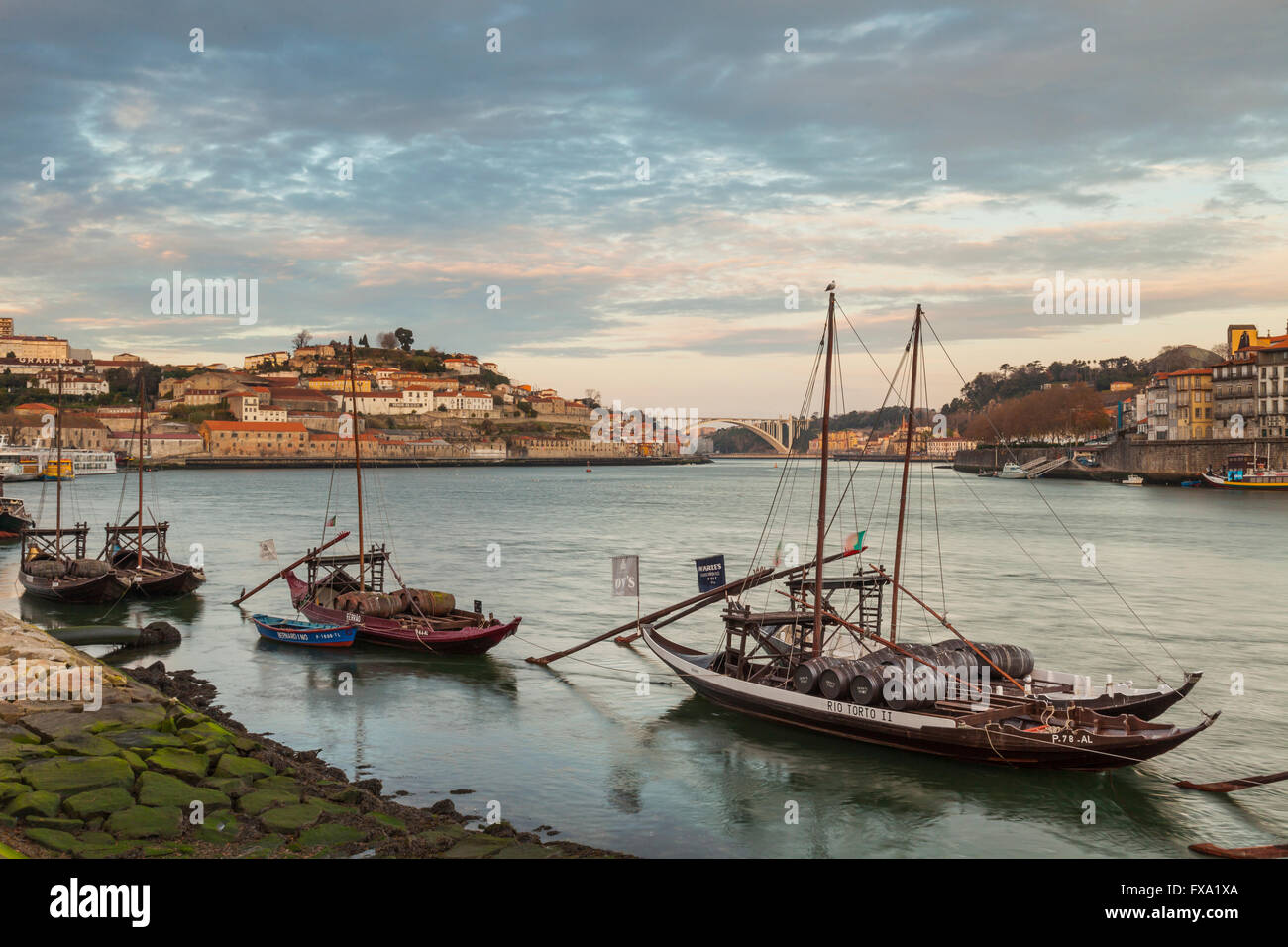Traditional douro boats hi-res stock photography and images - Alamy