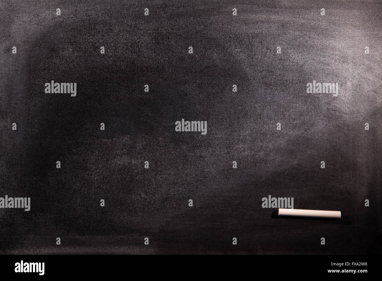 Blackboard chalk hi-res stock photography and images - Alamy