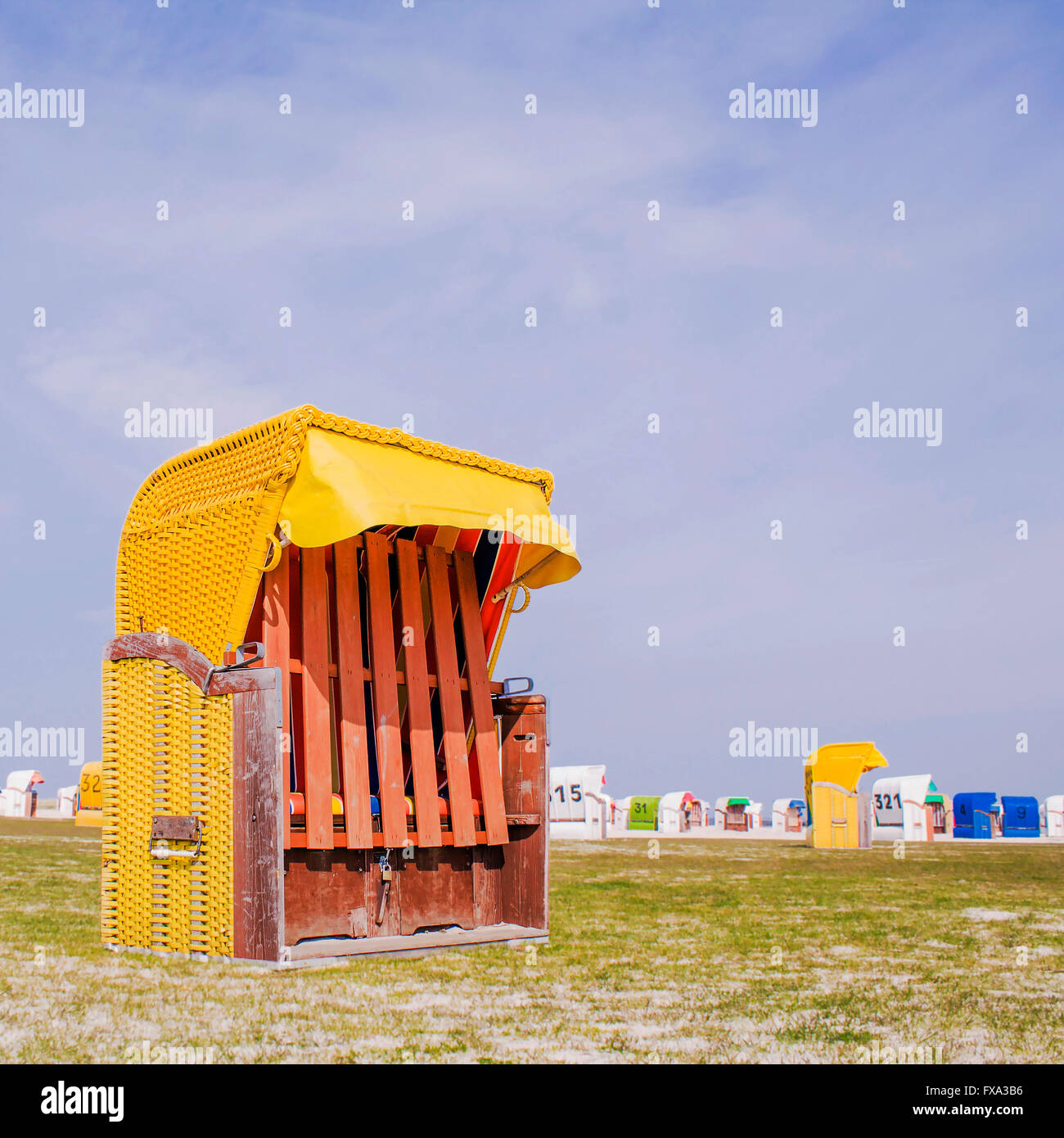 Beach box hi-res stock photography and images - Alamy