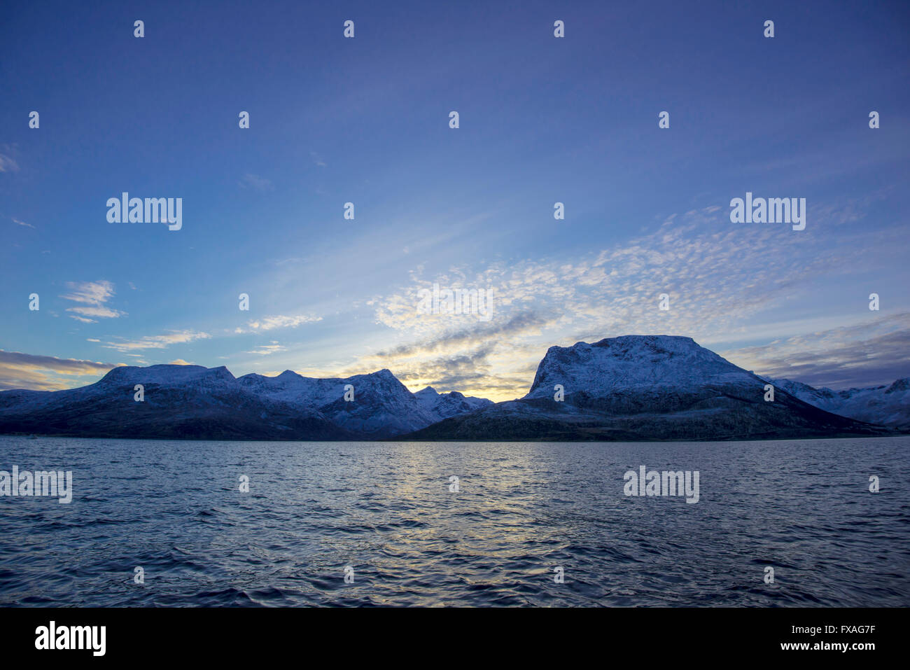 Atlantic ocean winter hi-res stock photography and images - Alamy