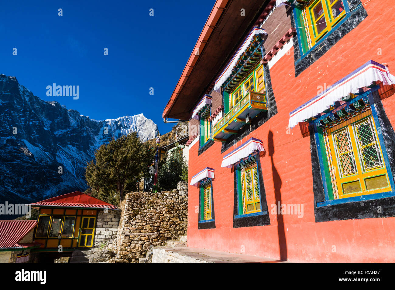 Buildings on a slope hi-res stock photography and images - Alamy