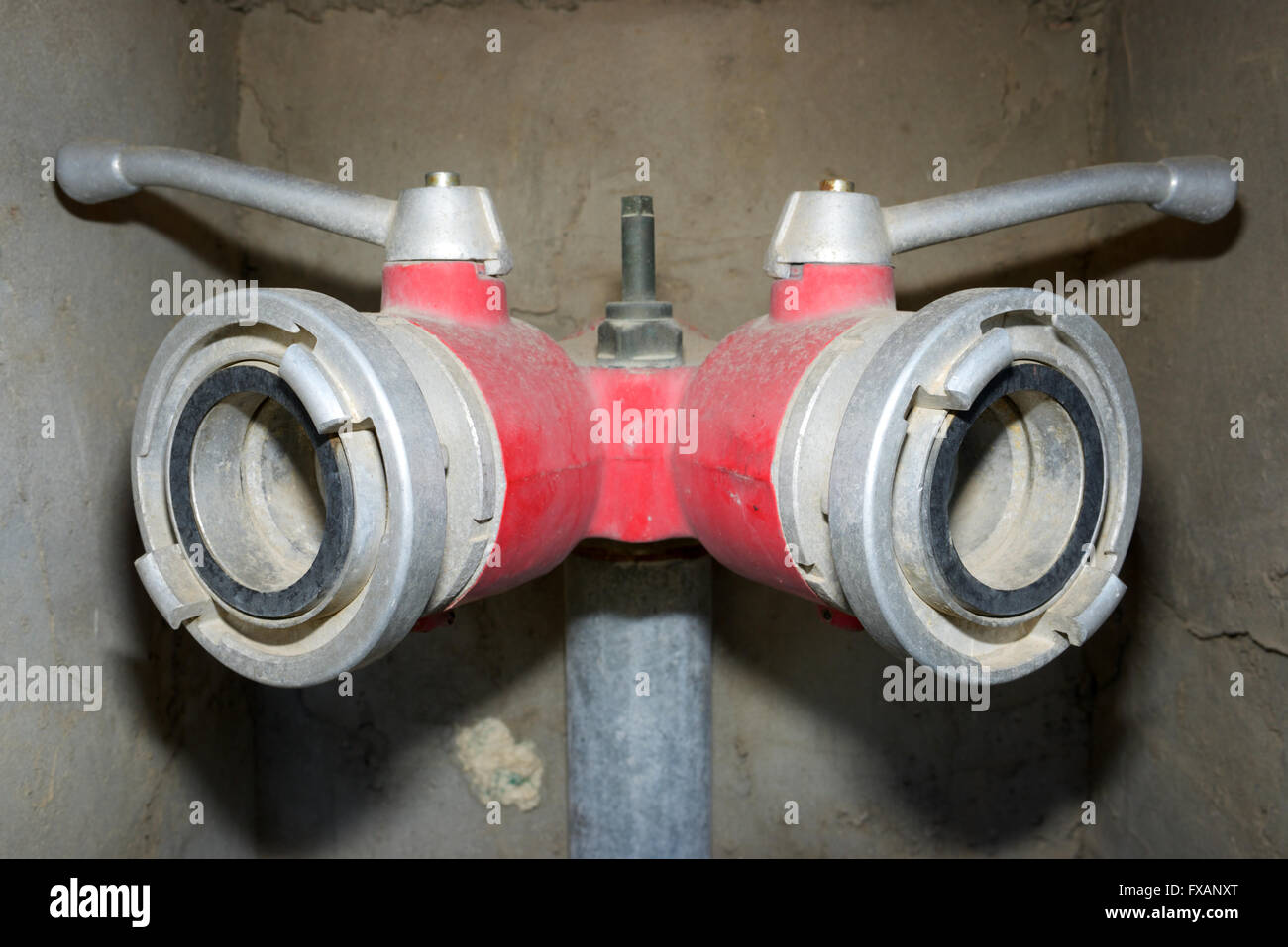 Close-up of a fire hydrant Stock Photo - Alamy