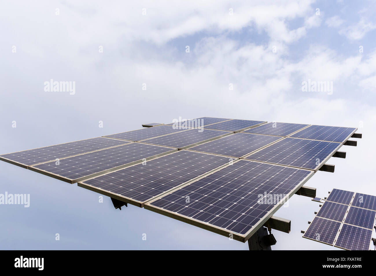 Solar screen hi-res stock photography and images - Alamy