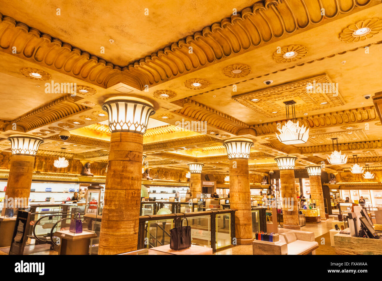 Harrods store interior london hi-res stock photography and images - Alamy