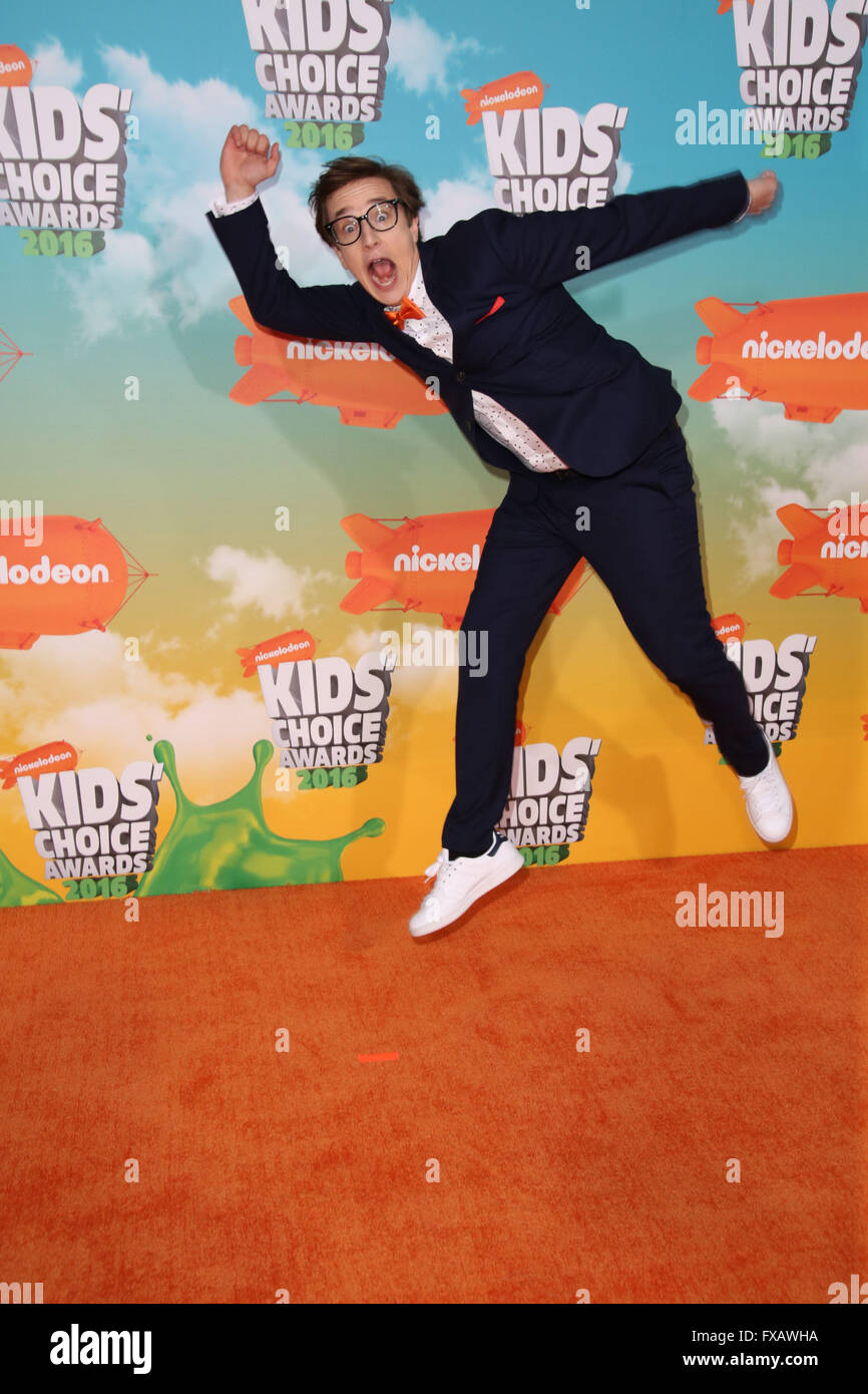 Celebrities attend Nickelodeon's 2016 Kids' Choice Awards at The Forum ...