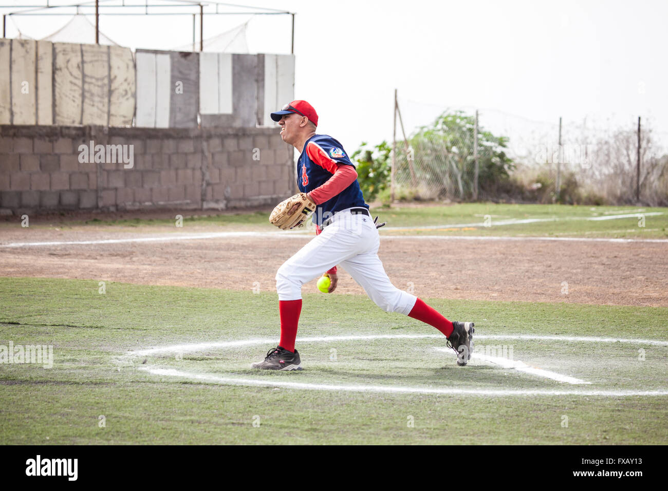 male versus male softball match Stock Photo - Alamy