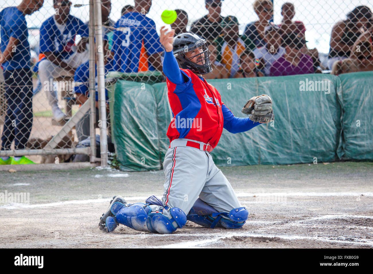 male versus male softball match Stock Photo - Alamy