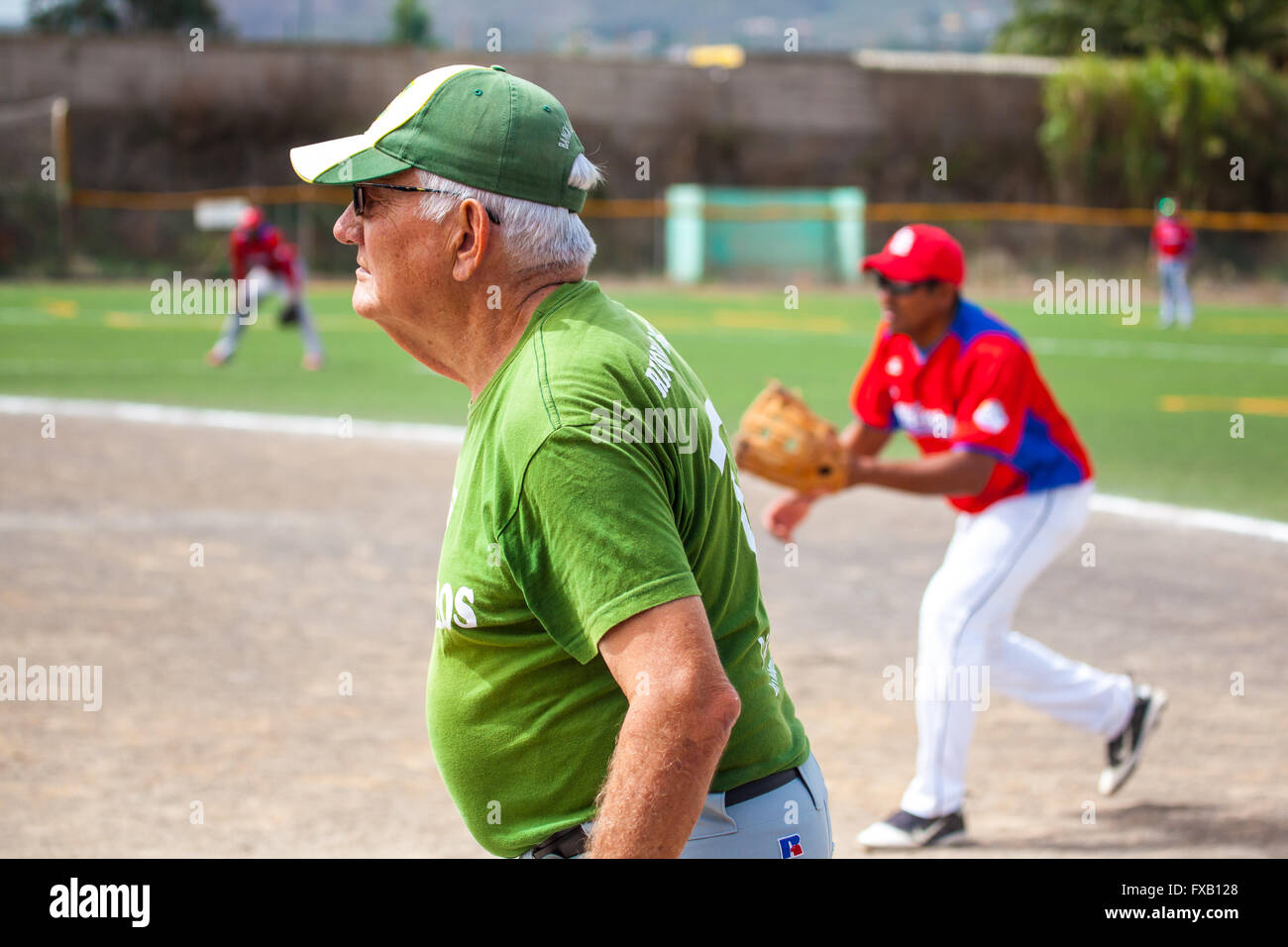 male versus male softball match Stock Photo - Alamy